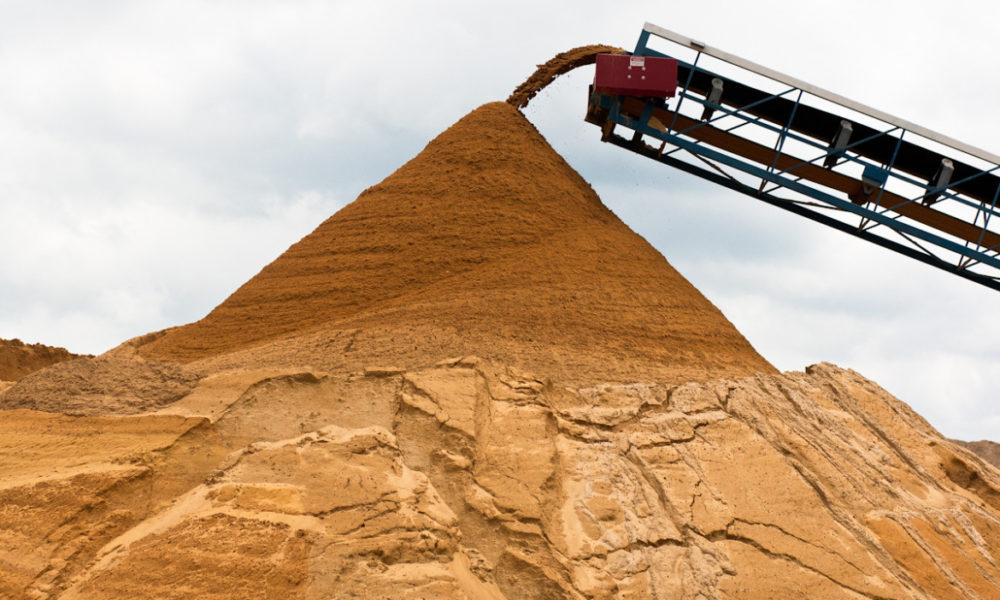 Frac sand transport system to bring sand to New Mexico from West Texas